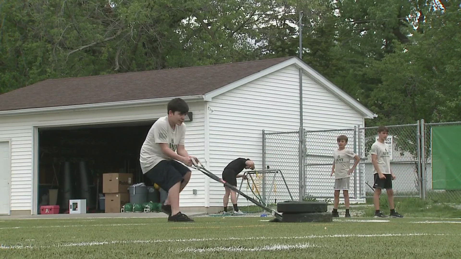 Alleman holds second annual 'The First 100 Yards' fitness event | wqad.com