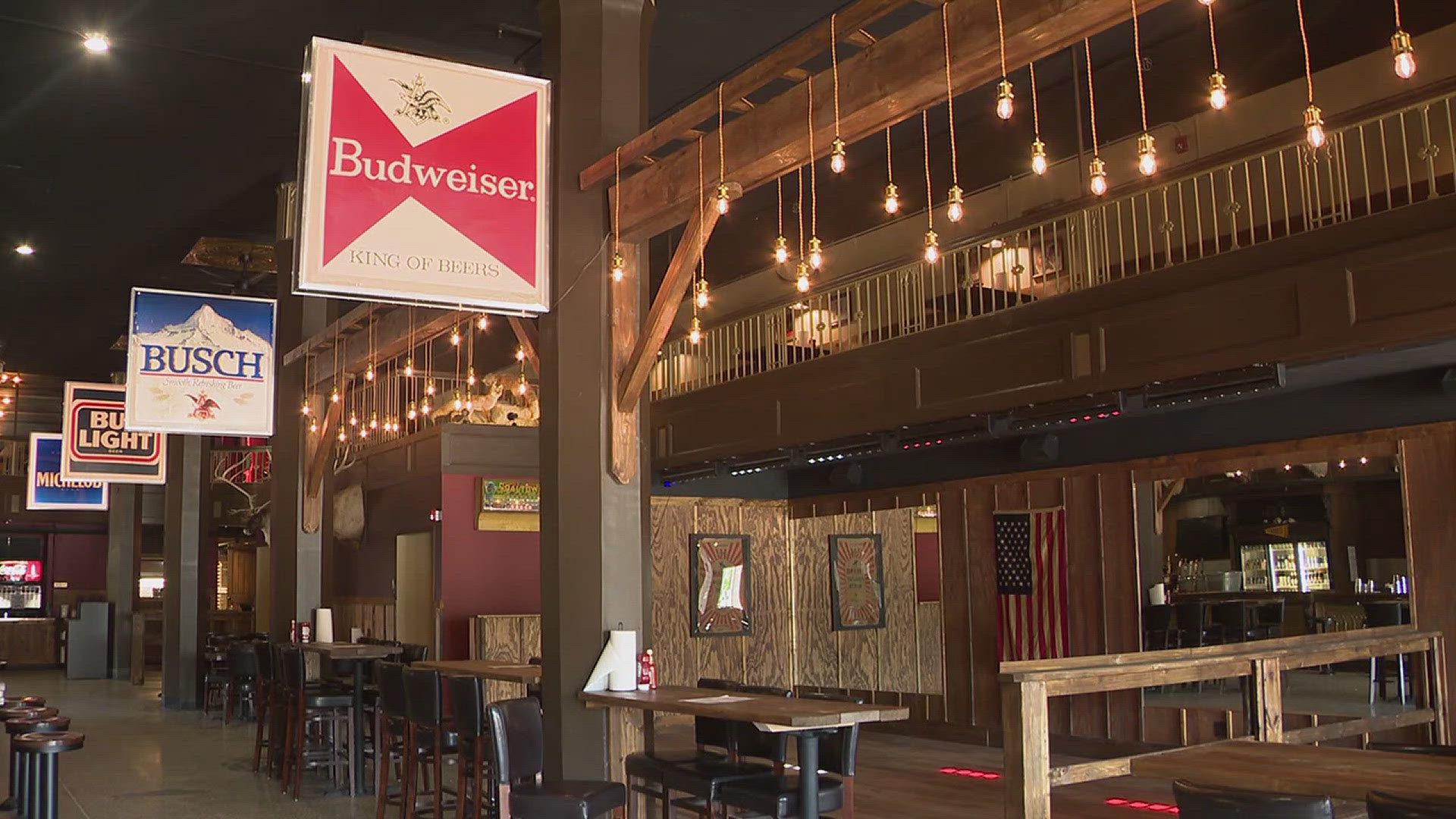 Late Rider honky-tonk bar opens in downtown Moline | wqad.com