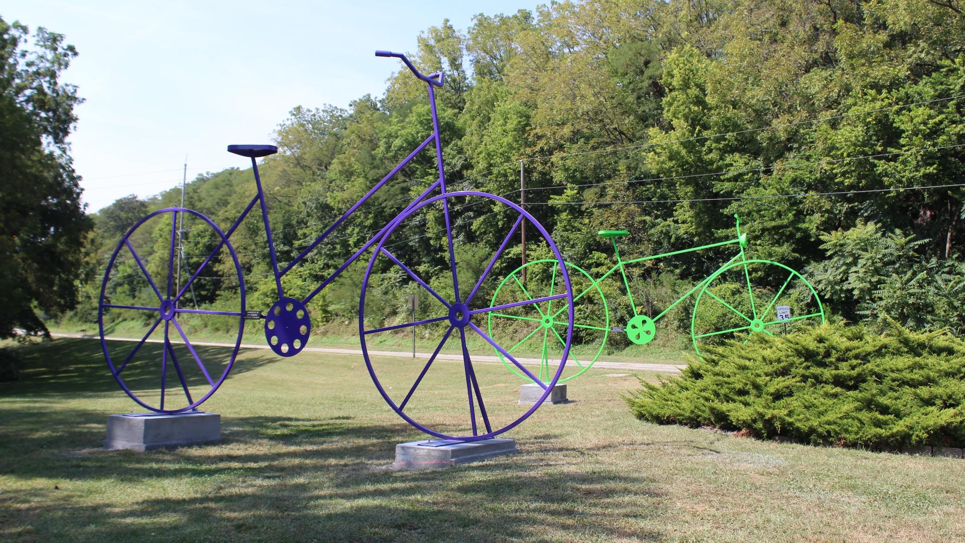 Giant bike statues that welcomed RAGBRAI 50 riders permanently on ...