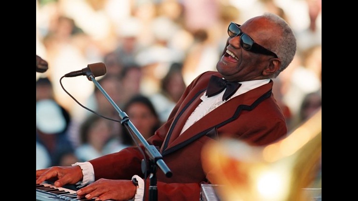 Ray Charles’ foundation sues his children | wqad.com