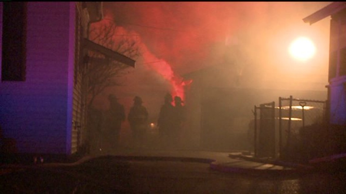 Several garages and cars destroyed by early morning fire in Rock Island ...