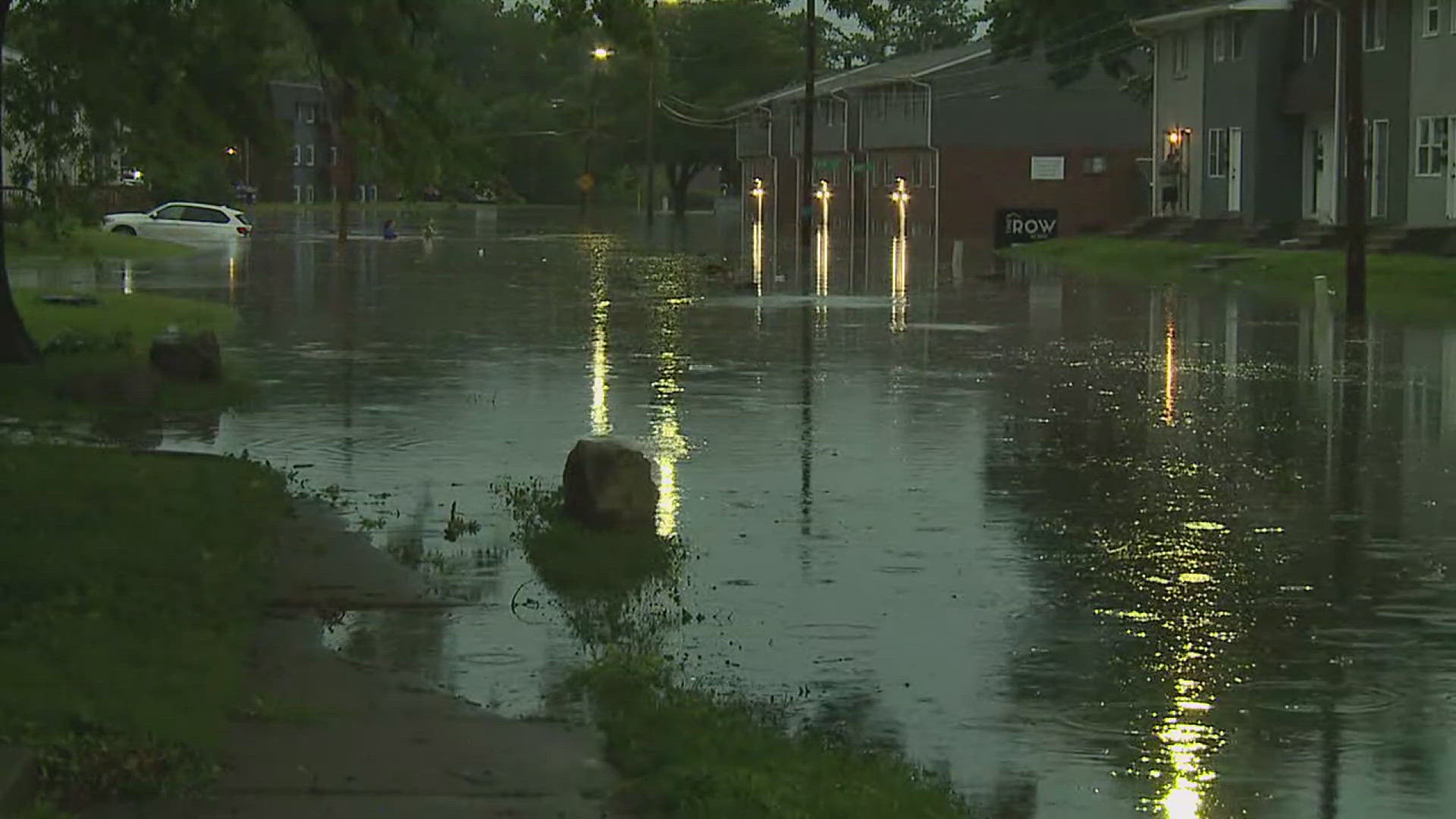 Flooding reported in parts of Iowa and Illinois | wqad.com