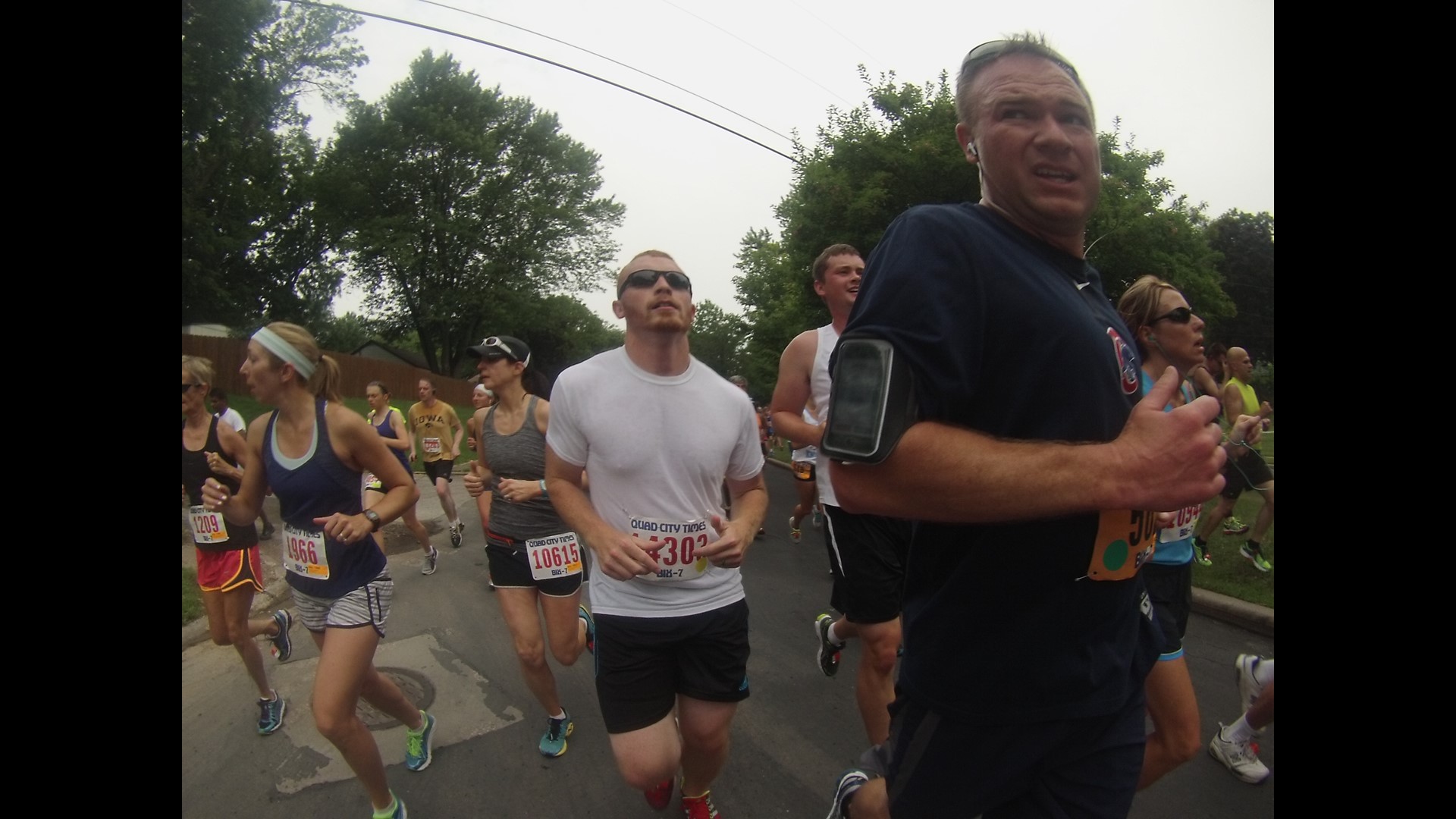 Photos: On the Bix 7 route running with 18,000 people | wqad.com