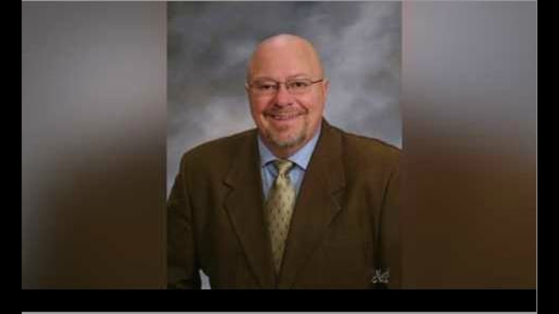 Burlington elects new mayor with unanimous vote | wqad.com