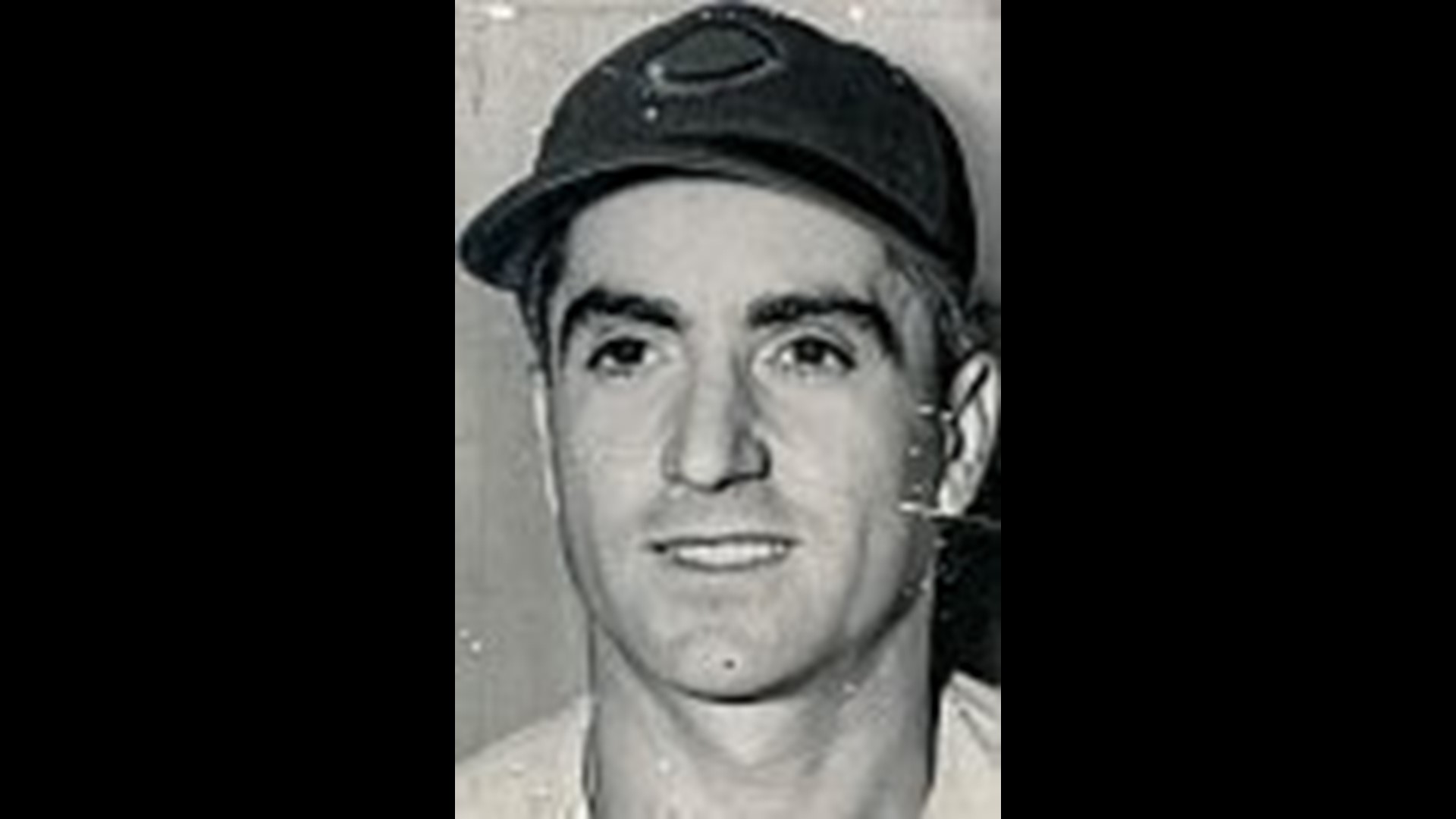 Chicago Cubs oldest living player dies at age 98 | wqad.com