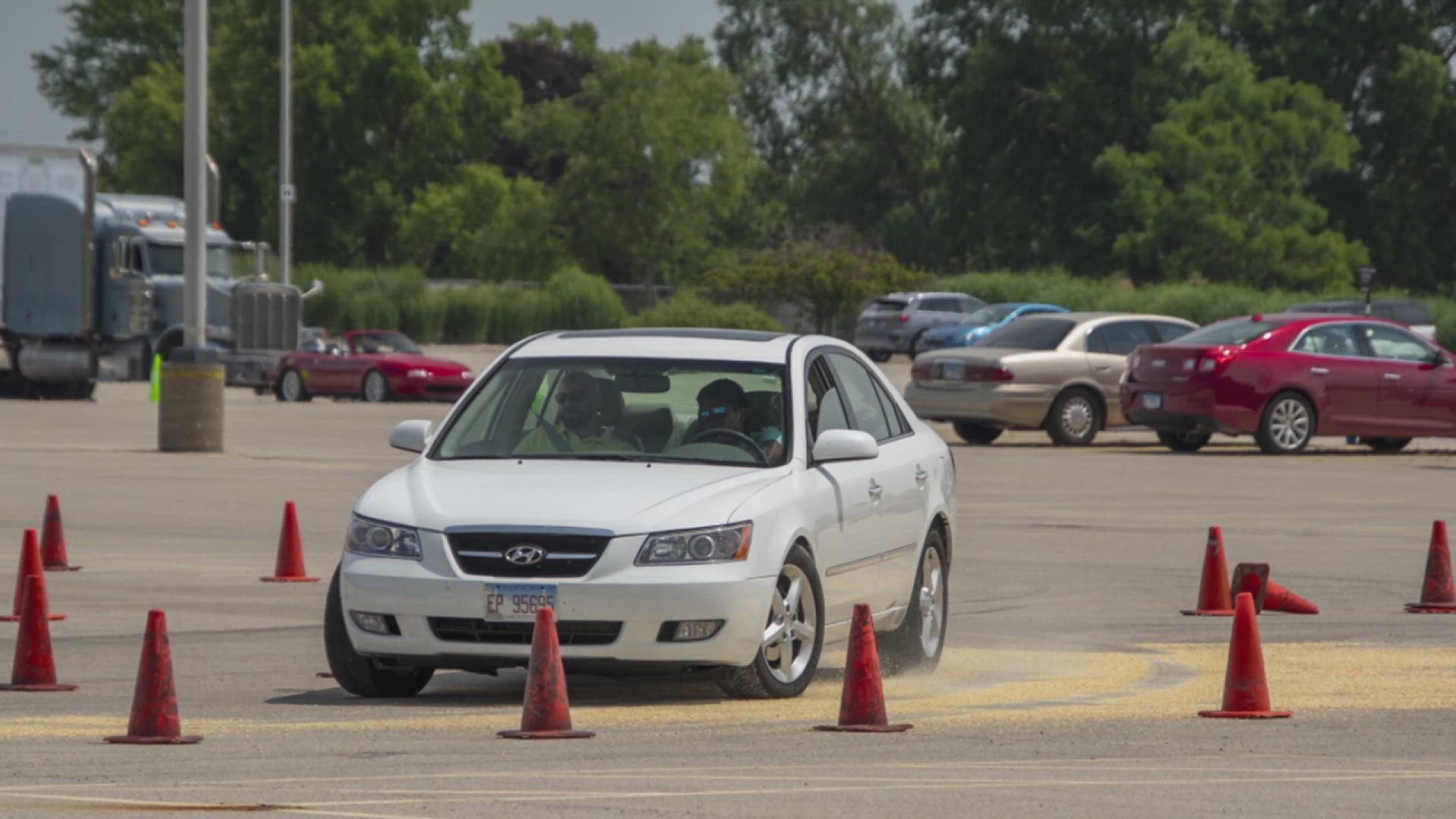 Driving safety class for teens coming up in July | wqad.com