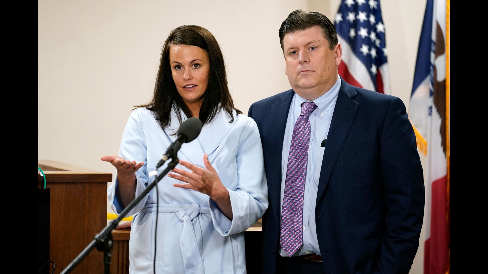 Chad and Jennifer Frese+ prosecutors discuss Mollie Tibbetts case ...