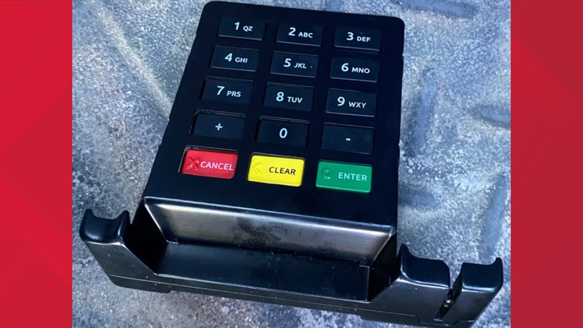 Numerous skimmer devices found at 7-Eleven's in the Quad Cities, police ...