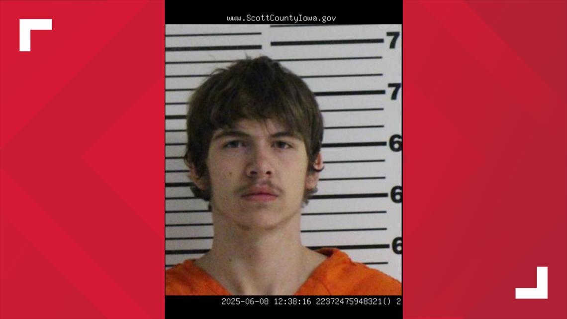 Minnesota man charged with murder in connection with Davenport homicide ...