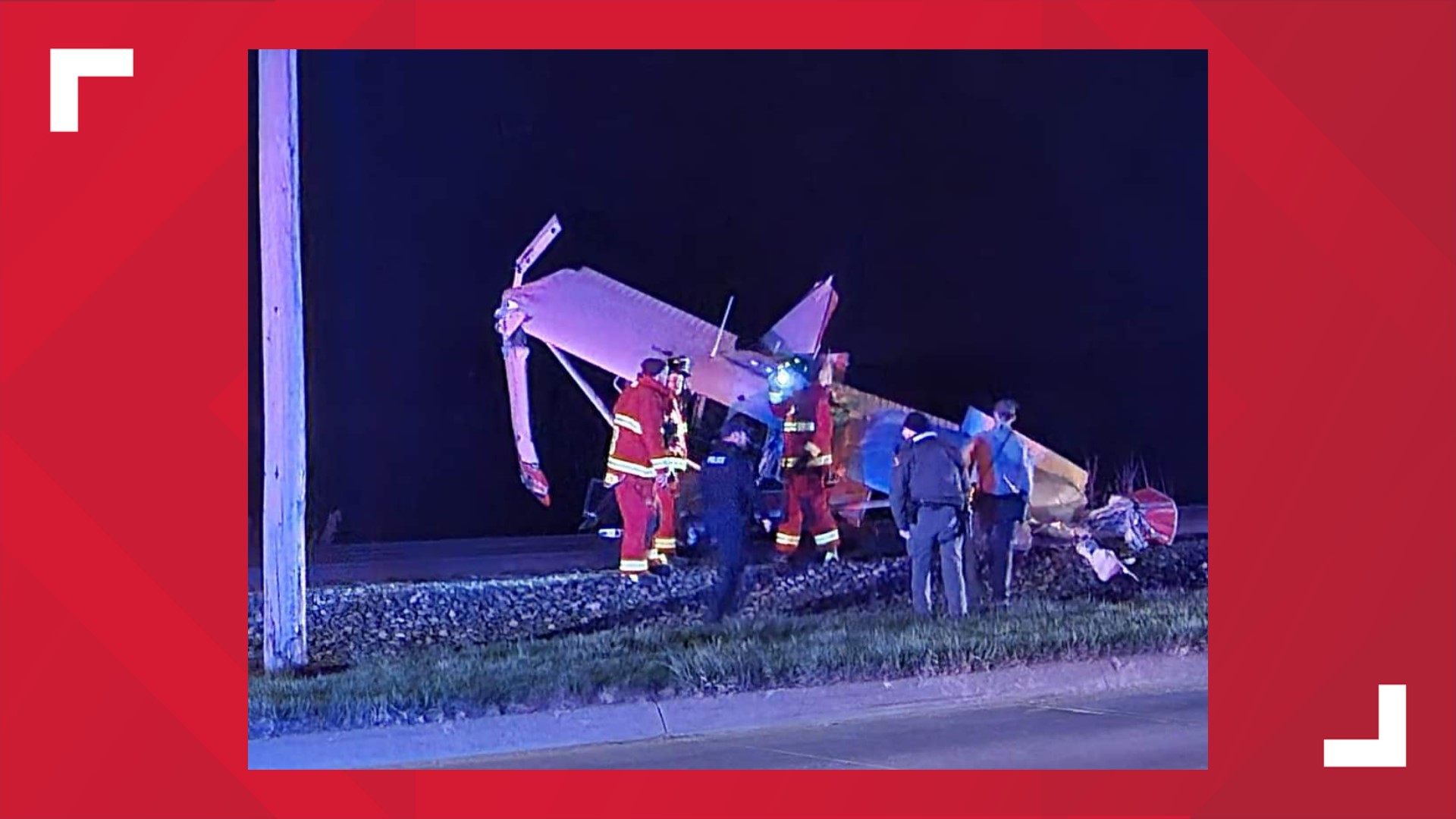 Plane crashes on Highway 22 in Buffalo overnight | wqad.com