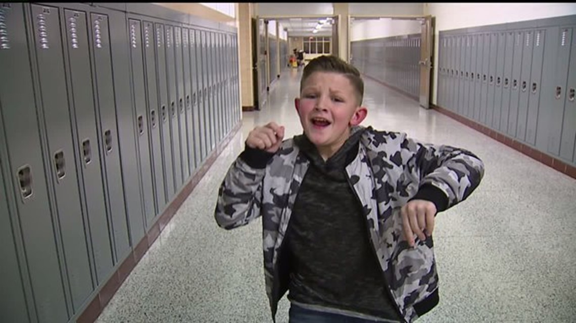 Tatum Roselle uses feet to keep the “beat” at UT basketball games ...
