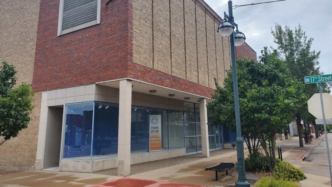 RiverStone donates old JC Penney building to Renew Moline | wqad.com
