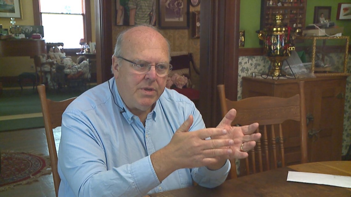 Former Davenport mayor Thomas Hart passed away | wqad.com