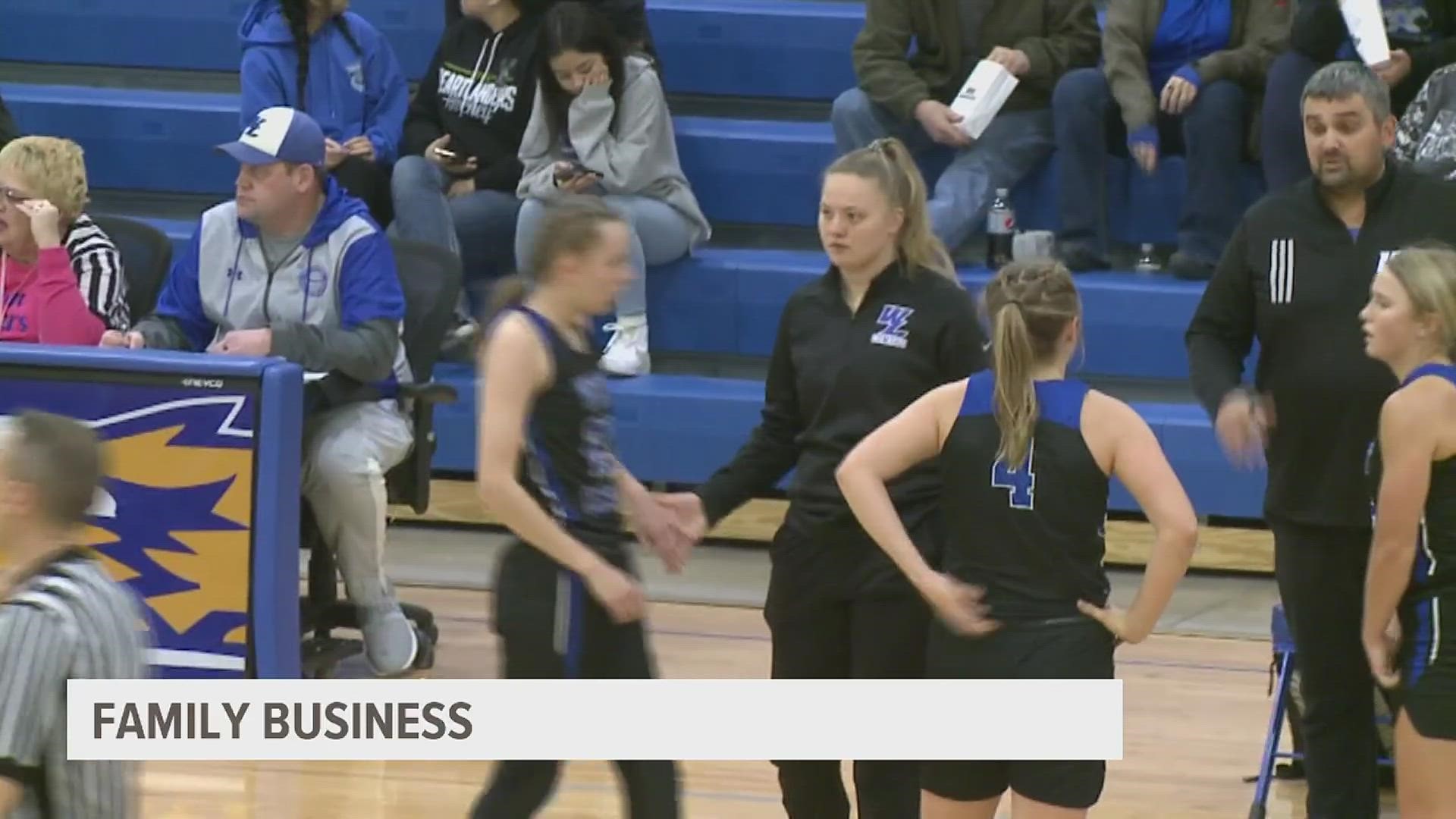 Joens sisters get to share court this season | wqad.com