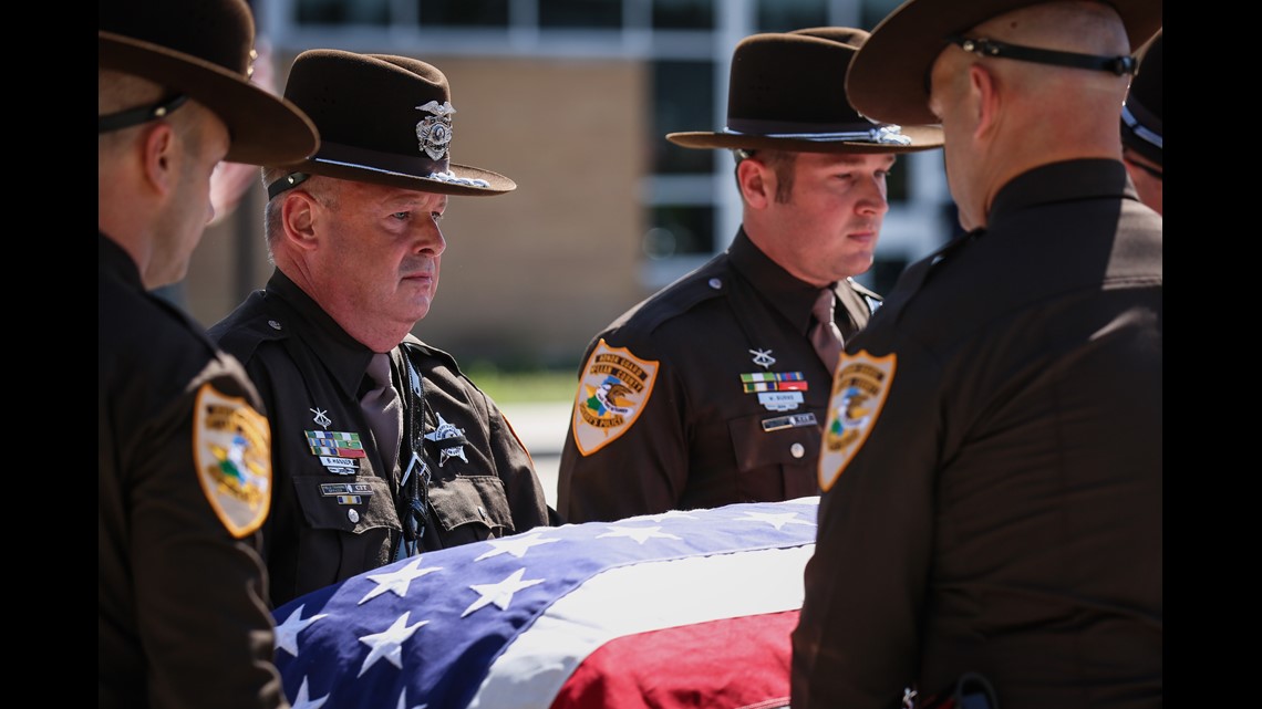 Deputy Nicholas Weist's Memorial | wqad.com