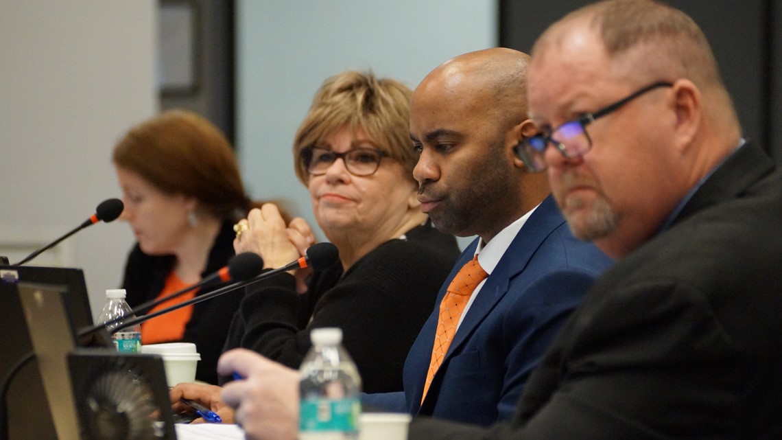 Controversy At Illinois Prisoner Review Board