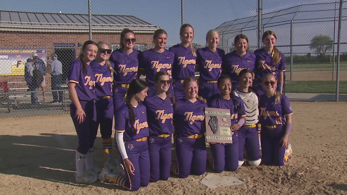 The Score Sunday: Sherrard Tiger softball secures regional title | wqad.com