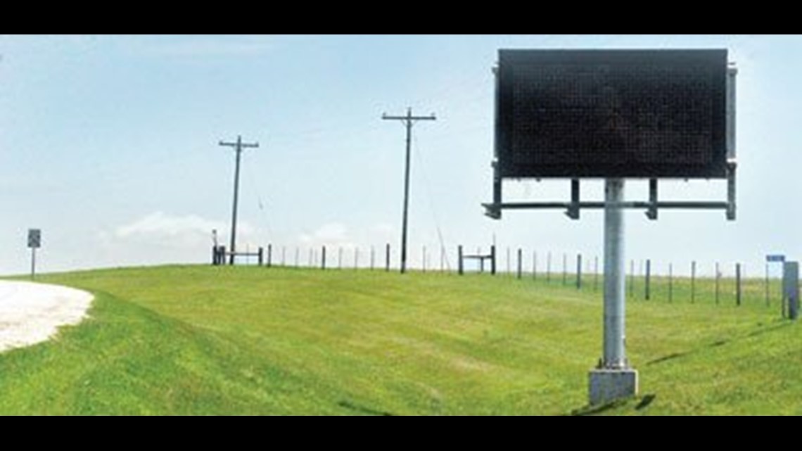 Iowa Senate approves putting Silver Alert messages on highway signs ...