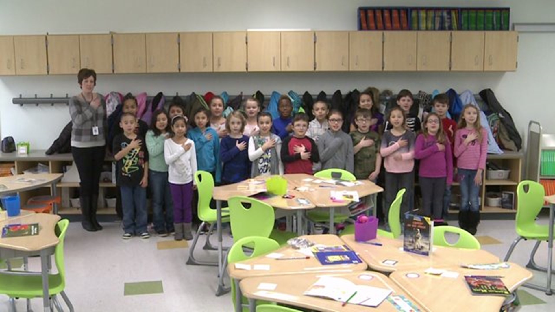 The Pledge from Mrs. Kipp’s class at Hamilton Elementary | wqad.com