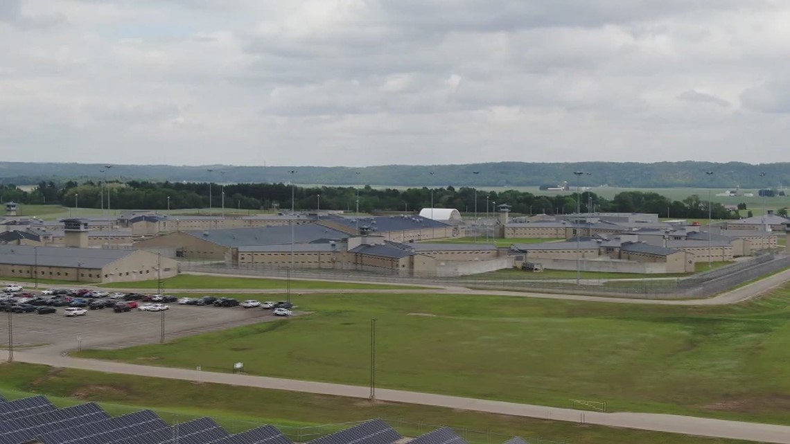 Jury convicts USP Thomson inmate for assaulting prison officer | wqad.com