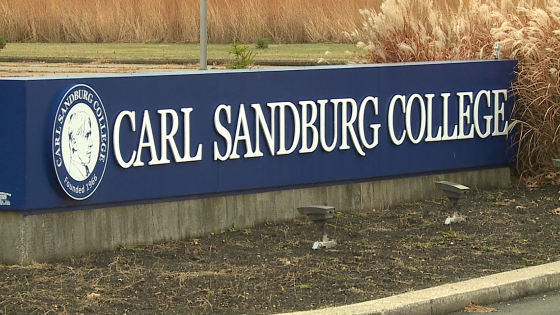 COVID-19 cases spike in East Moline Correctional Center | wqad.com