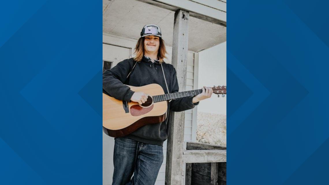 Mount Carroll death investigation: ISP has person of interest | wqad.com