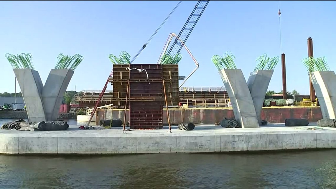 Here’s when you’ll see the “arch” of the new I-74 Bridge | wqad.com