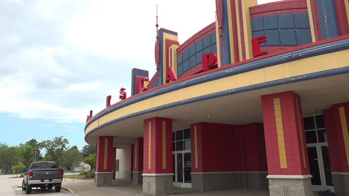 Movie theater in Moline reopening | wqad.com