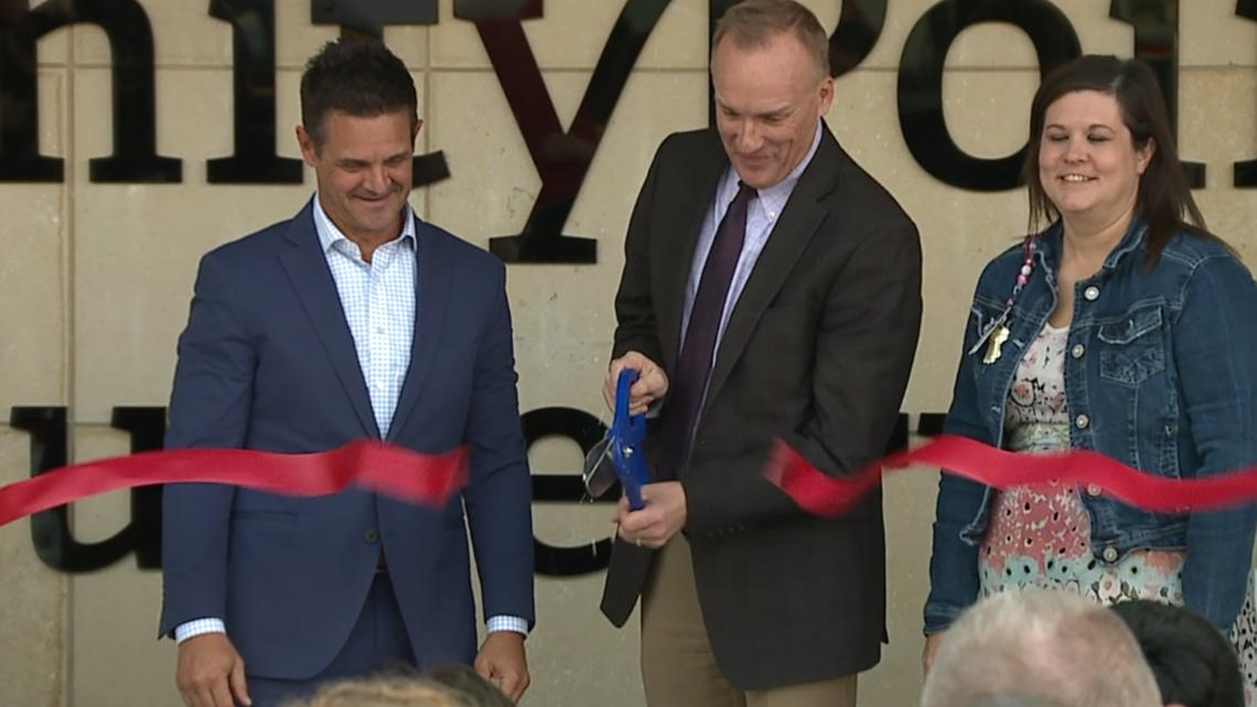 New health clinic opens in Muscatine | wqad.com