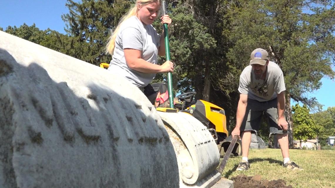 Volunteers work to restore historic gravestones at Glendale Cemetery ...