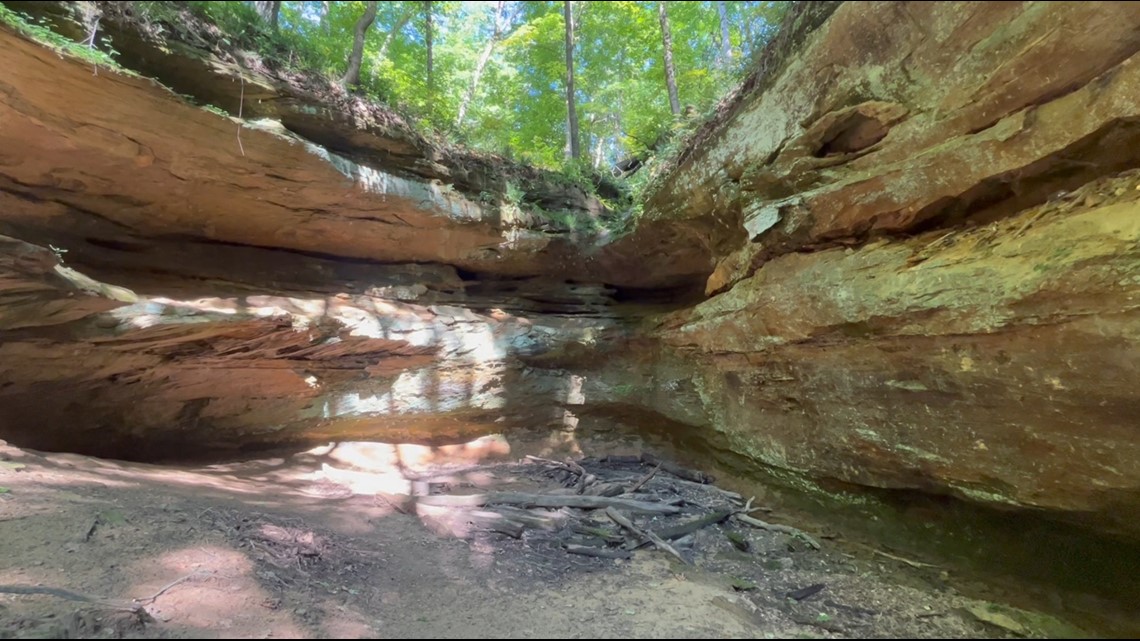 Wildcat Den State Park features unique geological formations | wqad.com