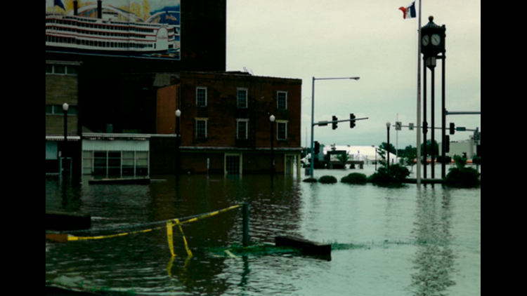 Only the second time Mississippi River has ever exceeded 1993 level ...