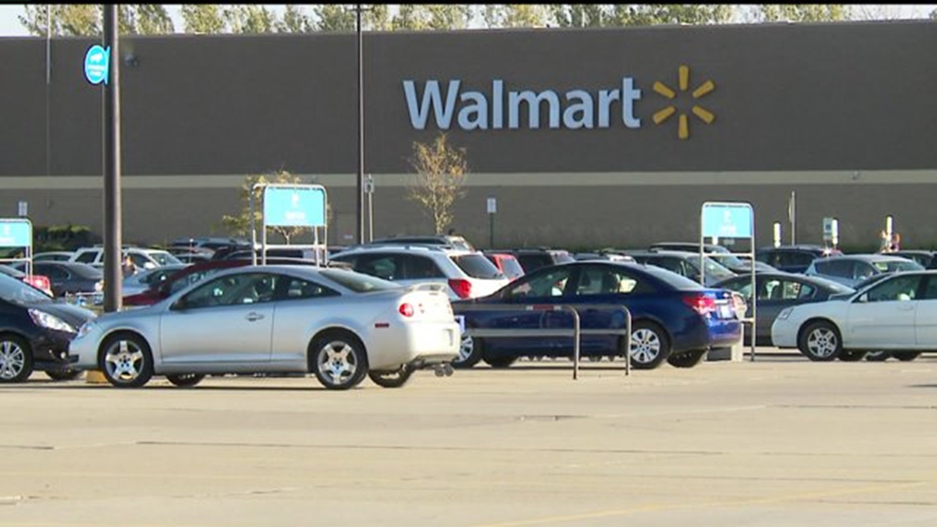 Elderly man carjacked at Moline Walmart | wqad.com