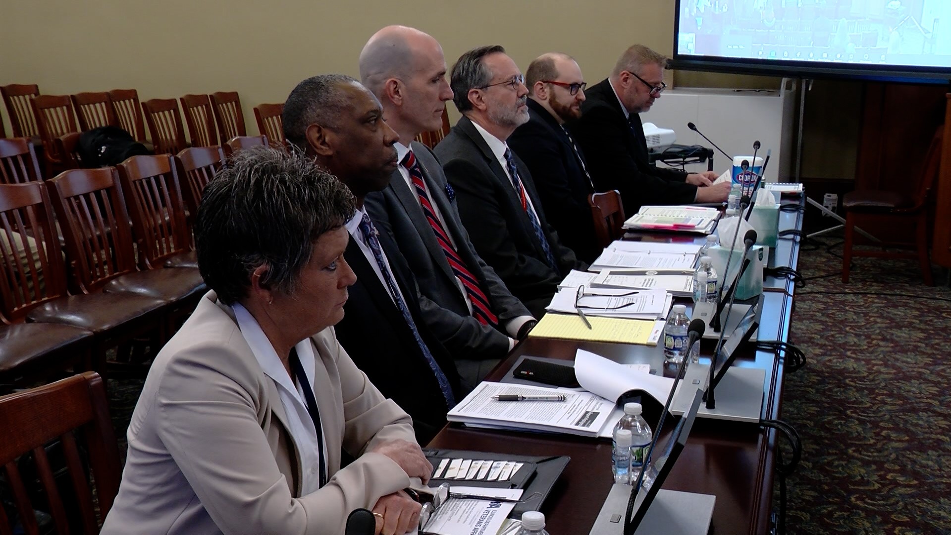 Staffing challenges remain at Illinois veteran homes | wqad.com