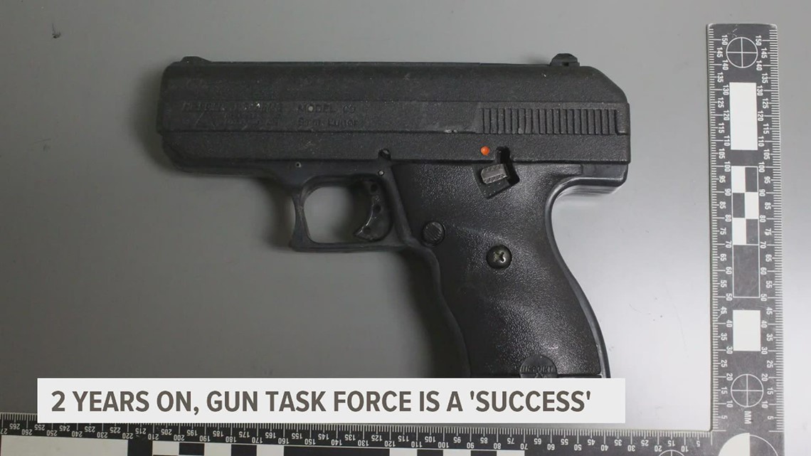 More than 250 illegal firearms seized by Moline police 2 years into gun ...