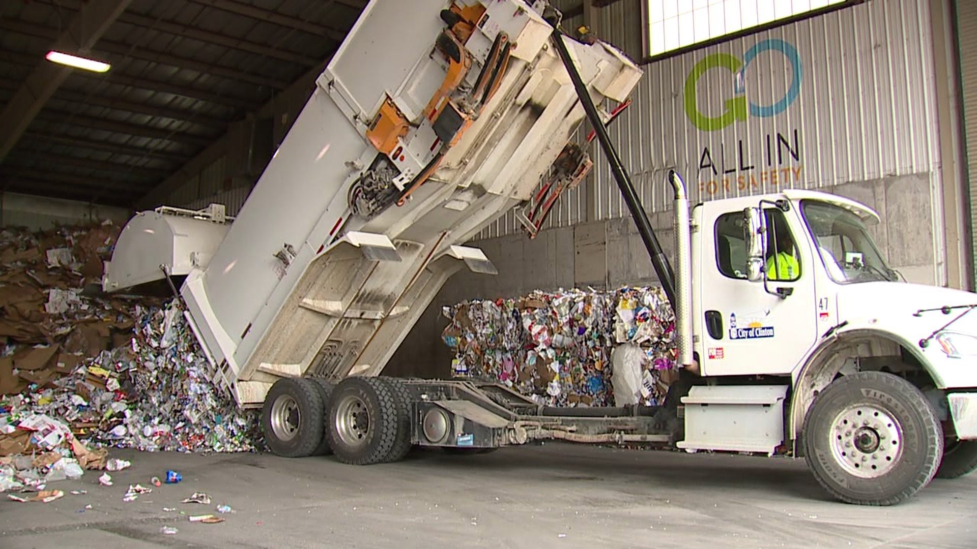 New recycling plan doubles Clinton’s recycling | wqad.com