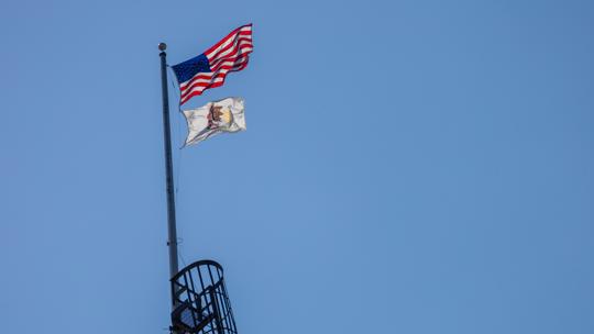 Current Illinois flag wins state flag redesign vote | wqad.com