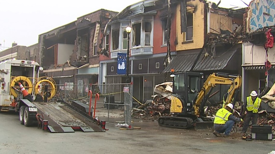 Clean up continues in Mendota after devastating fire | wqad.com