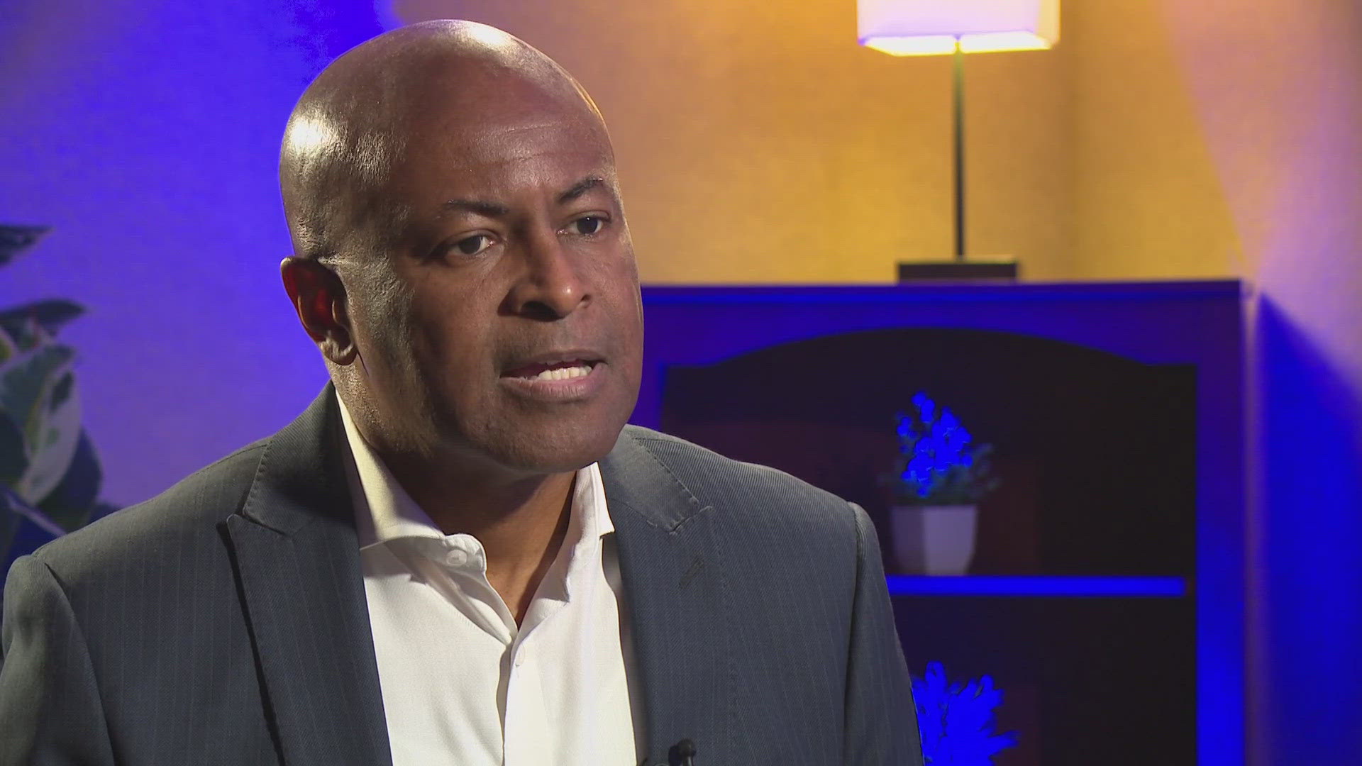 Bill to explore taking Illinois counties advances to Indiana Senate ...