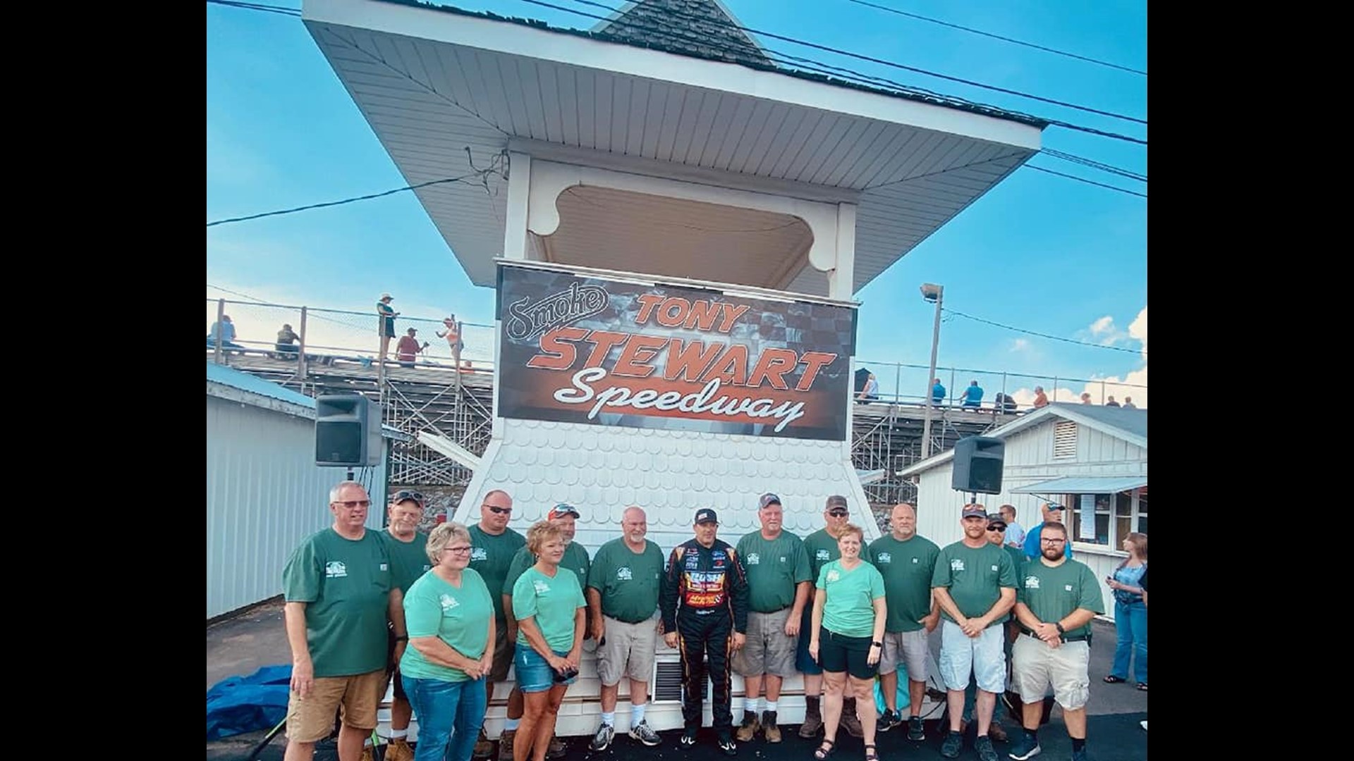 Tony Stewart honored at fairgrounds racetrack where he got his start ...