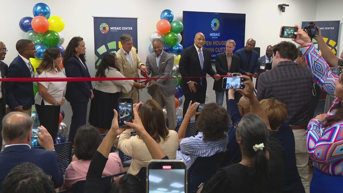 IU Health cuts ribbon on new Mosaic Center headquarters in Indy | wthr.com