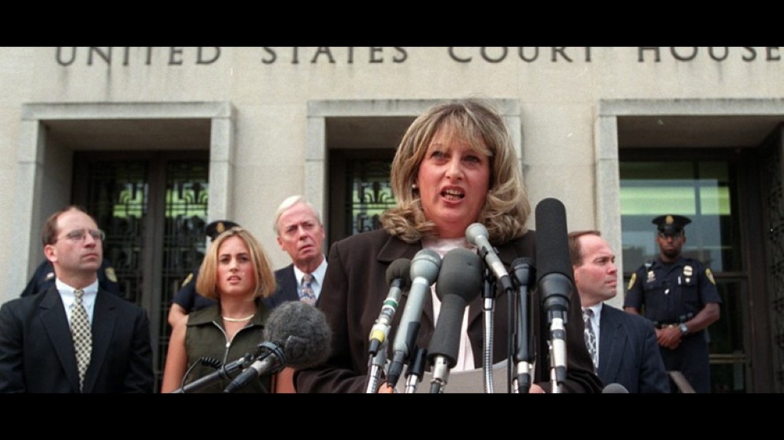 Linda Tripp, who played integral role in Clinton impeachment, has died ...