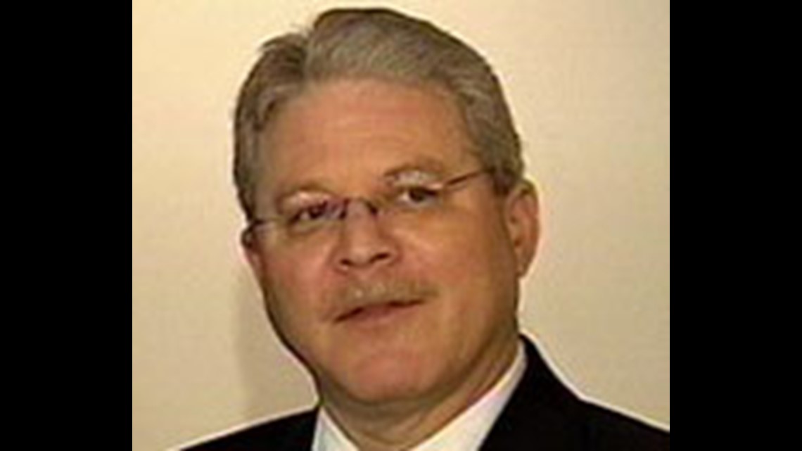 Outgoing Anderson mayor refuses to give up title | wthr.com