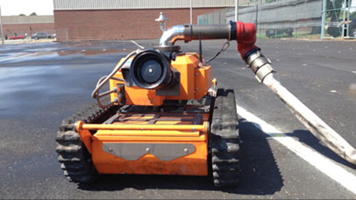 Purdue robot helps firefighters battle dangerous blazes | wthr.com
