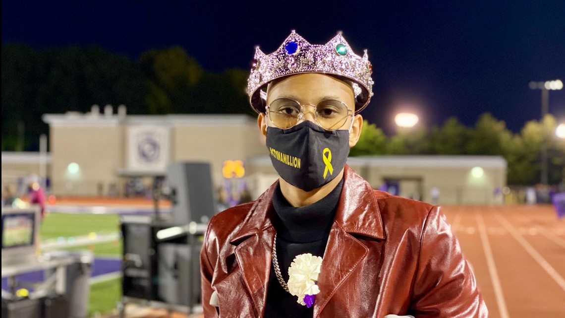 Ben Davis football player fighting cancer crowned homecoming prince ...