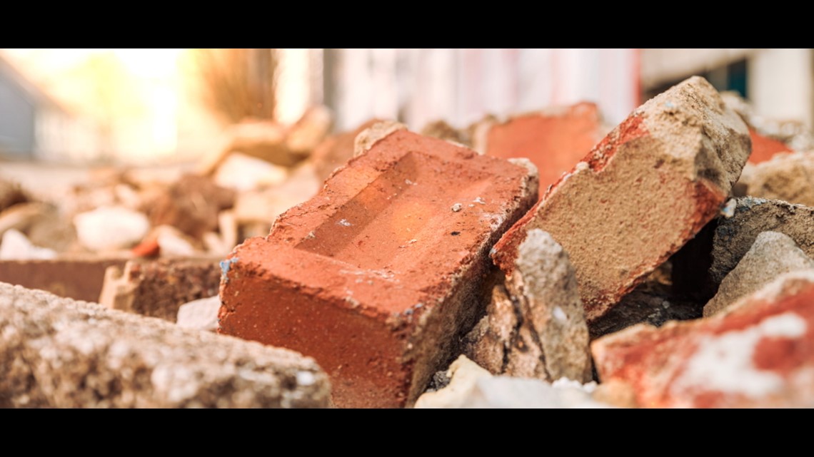 VERIFY: Fact-checking claims about pallets of bricks in protest spots ...