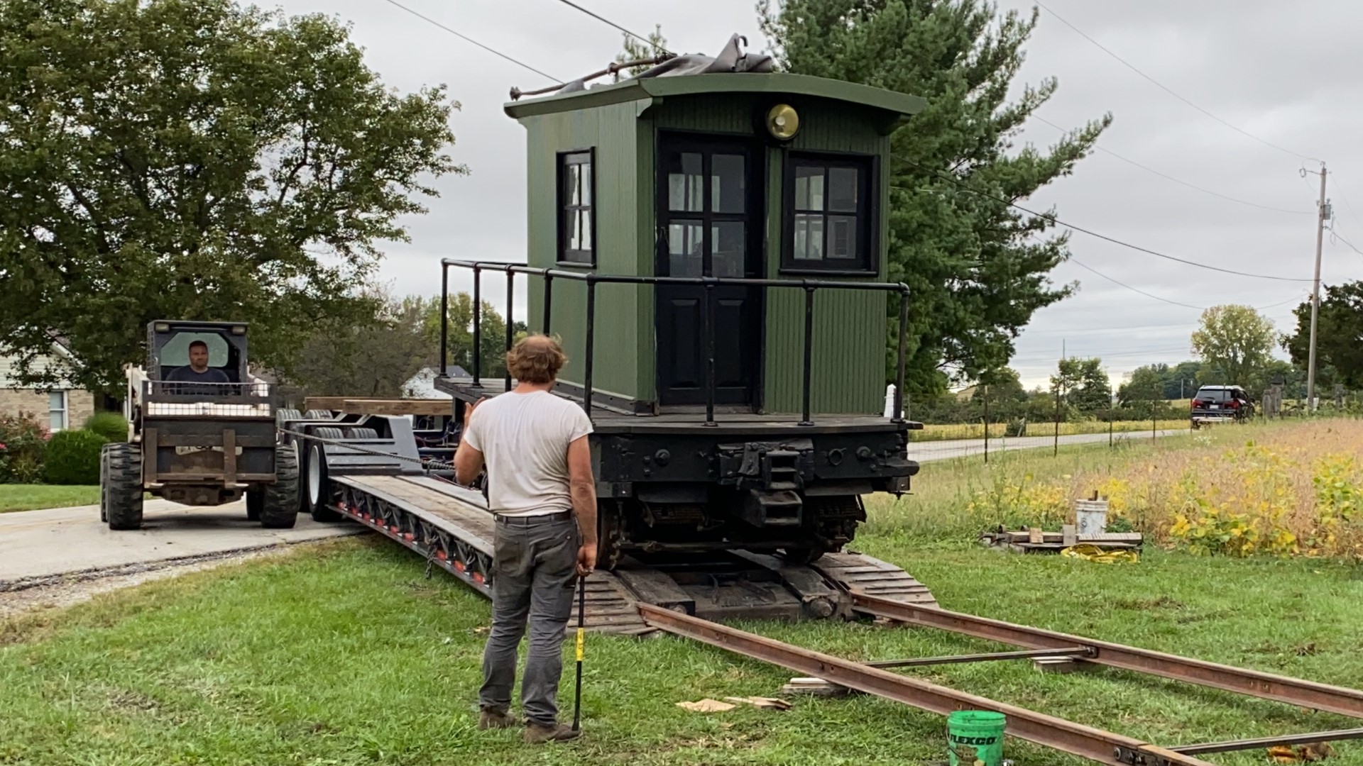 Rare 1898 Indiana locomotive brought to Indianapolis for preservation ...