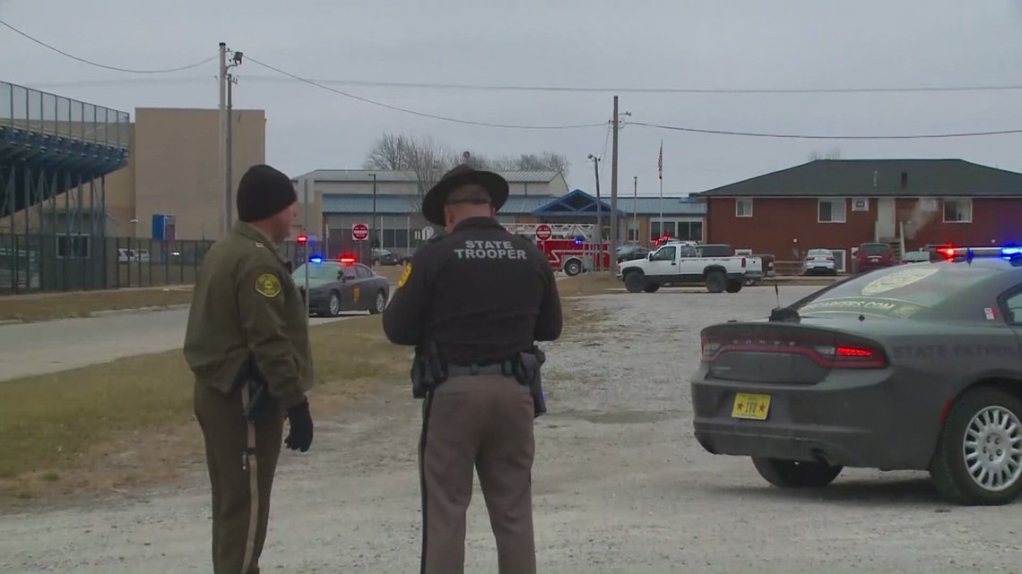 Suspect in Iowa high school shooting is dead, 'multiple' people shot ...