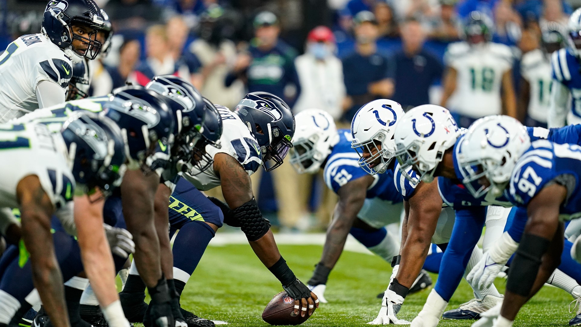 Colts cheered on by sold-out stadium, largest crowd since 2019 | wthr.com
