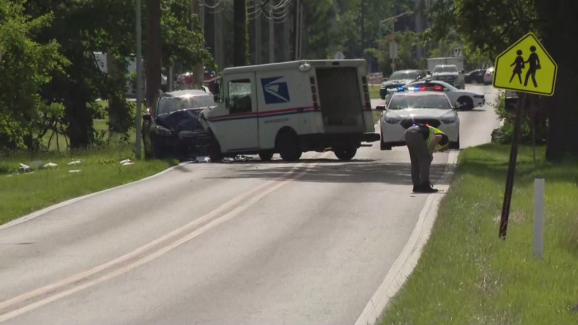 Serious crash involving postal truck on Indy's south side causes ...